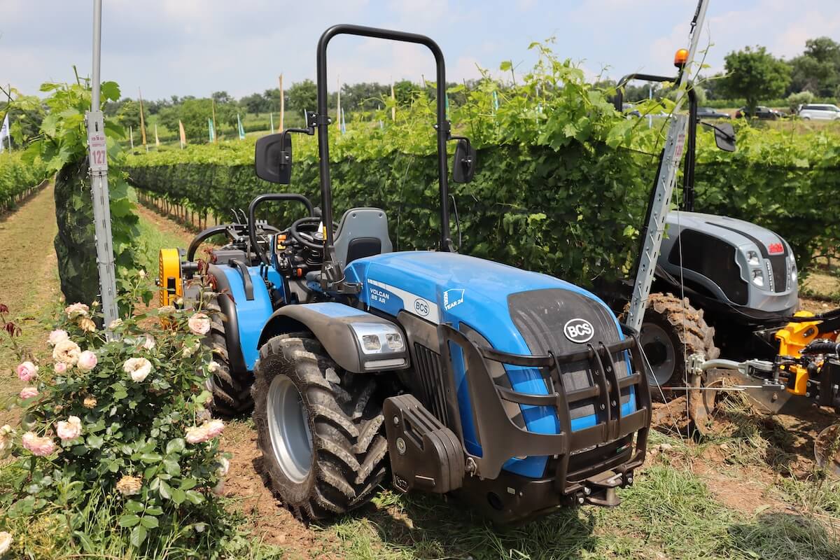 Trattori isodiametrci: BCS rinnova serie Volcan 85 - Agrimeccanica ...