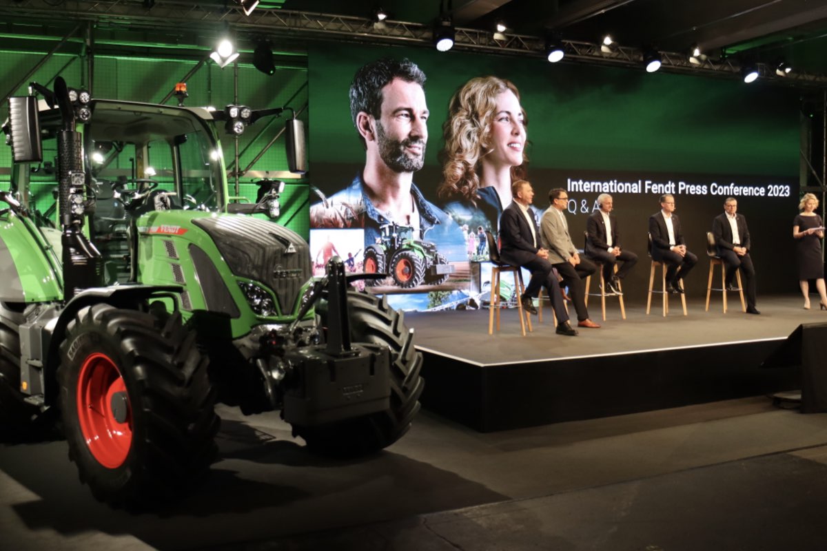 Il 600 Vario di Fendt debutta ad Agritechnica 2023 - Agrimeccanica ...