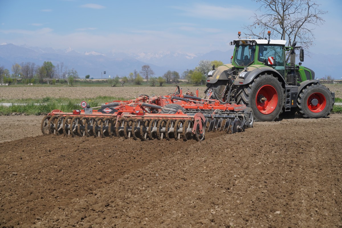 KUHN Optimer XL 5000 per lavorare il terreno - Agrimeccanica - AgroNotizie