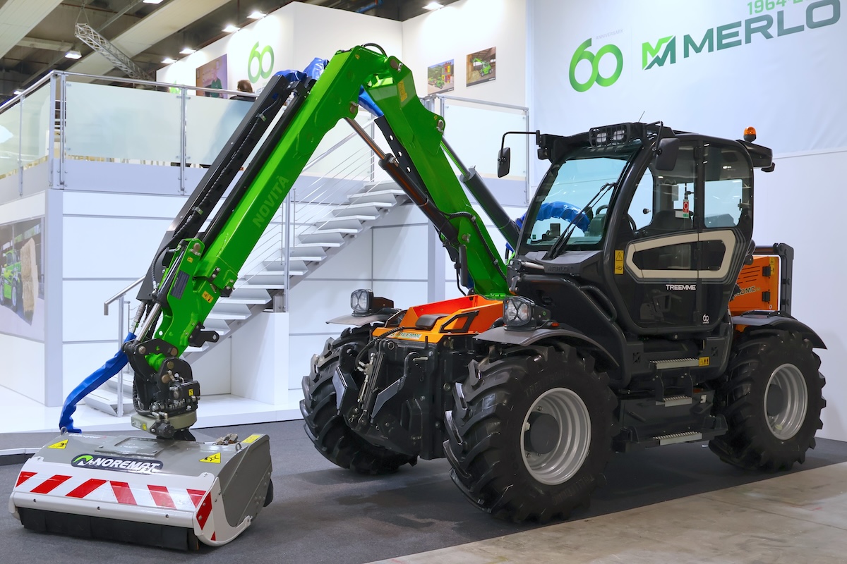 A Fieragricola spazio alle novità di casa Merlo - Agrimeccanica ...